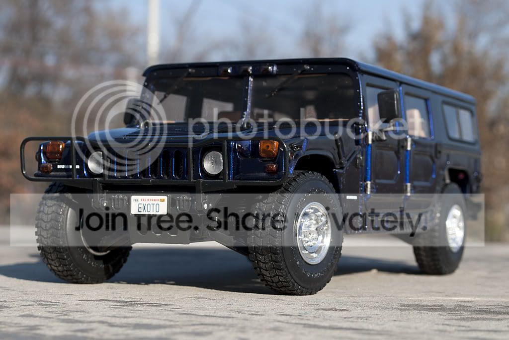 Hummer H1 - Exoto | DiecastXchange Forum